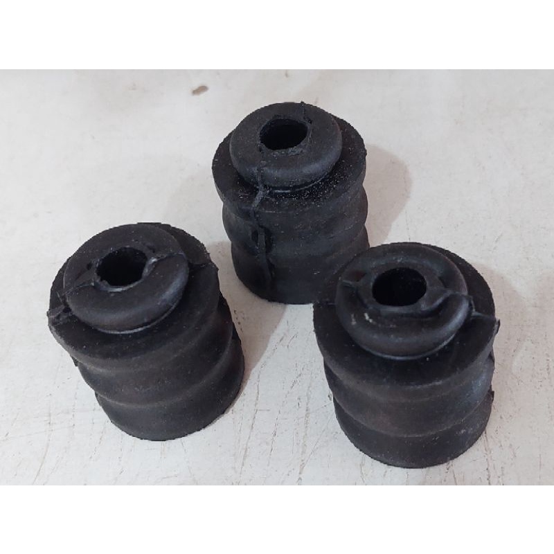 Jual Kaki Kompresor AC karet Mounting Kompresor Ac | Shopee Indonesia