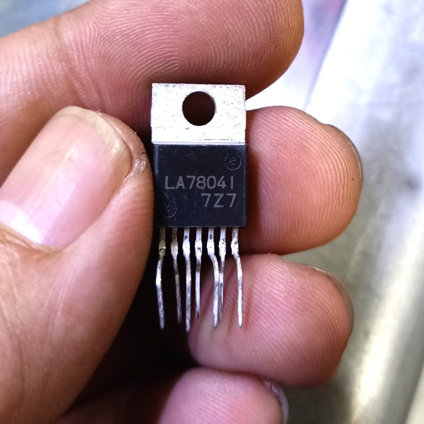 Jual IC vertikal tv tabung la78041 la 78041 ori original | Shopee Indonesia