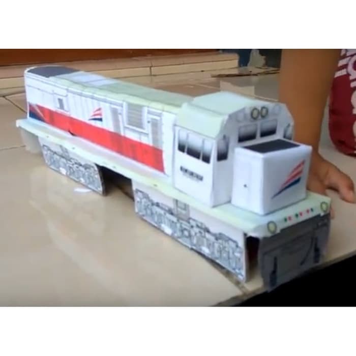 Jual DIY Miniatur Papercraft Lokomotif CC 201 New tanpa alas | Shopee ...