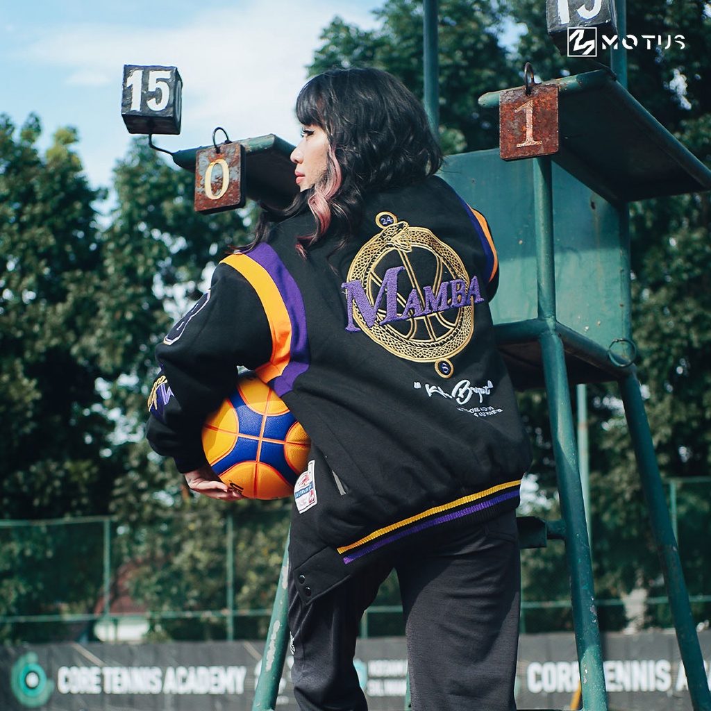 Jual VARSITY JACKET - MAMBA | Shopee Indonesia