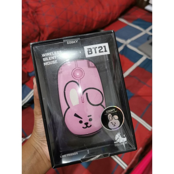 Jual WIRELESS SILENT MOUSE LINE BT21 COOKY OFFICIAL preloved | Shopee ...