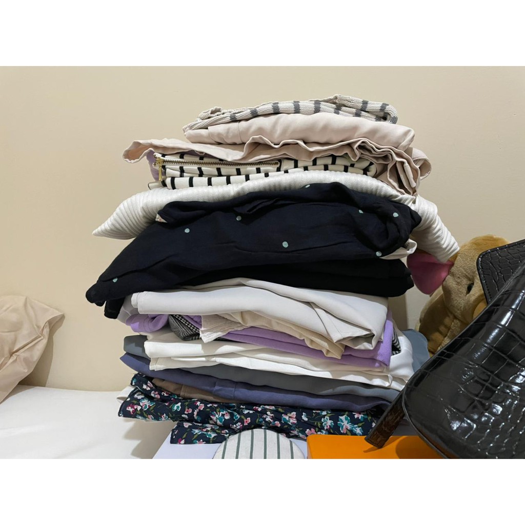 Jual Baju preloved (baca deskripsi) | Shopee Indonesia