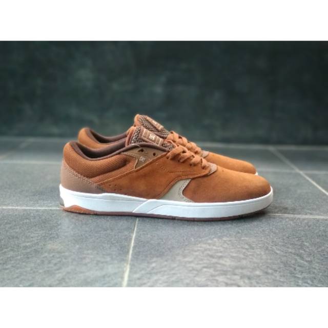 Jual DC Shoes Tiago Lemos Pro Model Original | Shopee Indonesia