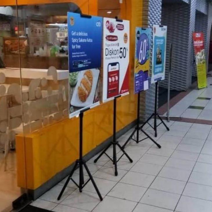 Jual Lagi Tren.. TRIPOD BANNER 2 SISI/ TRIPOD BANNER STAND/ GOJEK GRAB ...