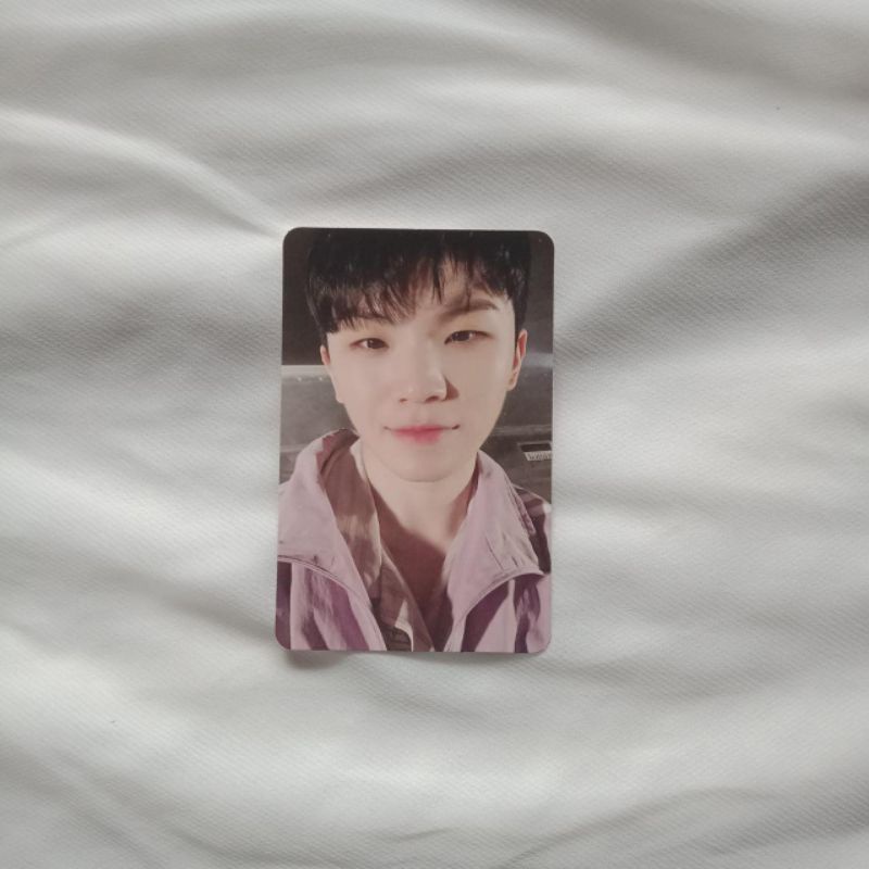 Jual Photocard pc henggarae set woozi seventeen | Shopee Indonesia