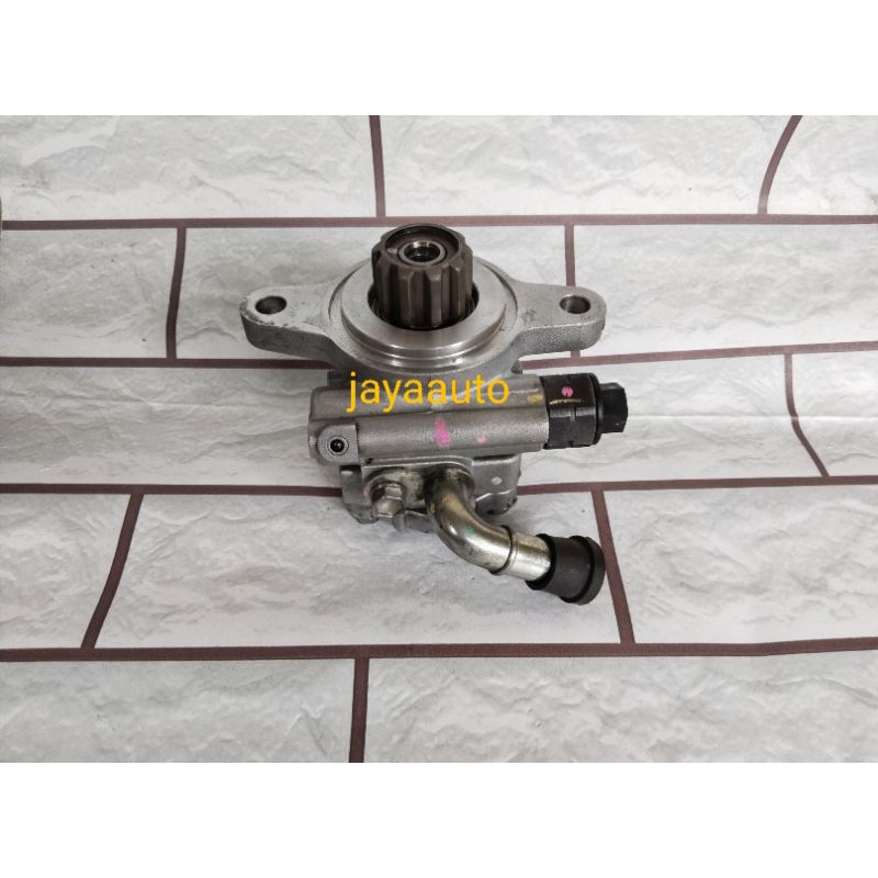 Jual Pompa powerstering steering pump innova diesel hilux fortuner ...