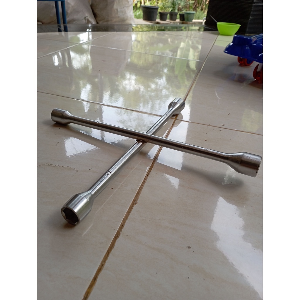 Jual KDR Japan Kunci Roda Palang 17x19x21x23 Kunci Ban Mobil | Shopee ...