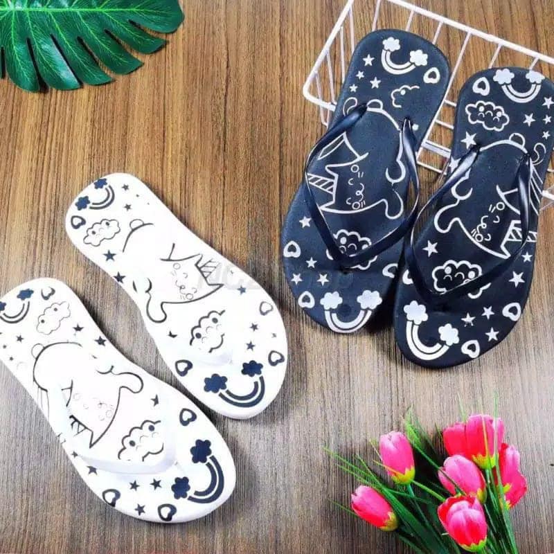 Jual SANDAL JEPIT SPON TEPLEK SMILE CAT // SANDAL SPON TERBARU DAN ...