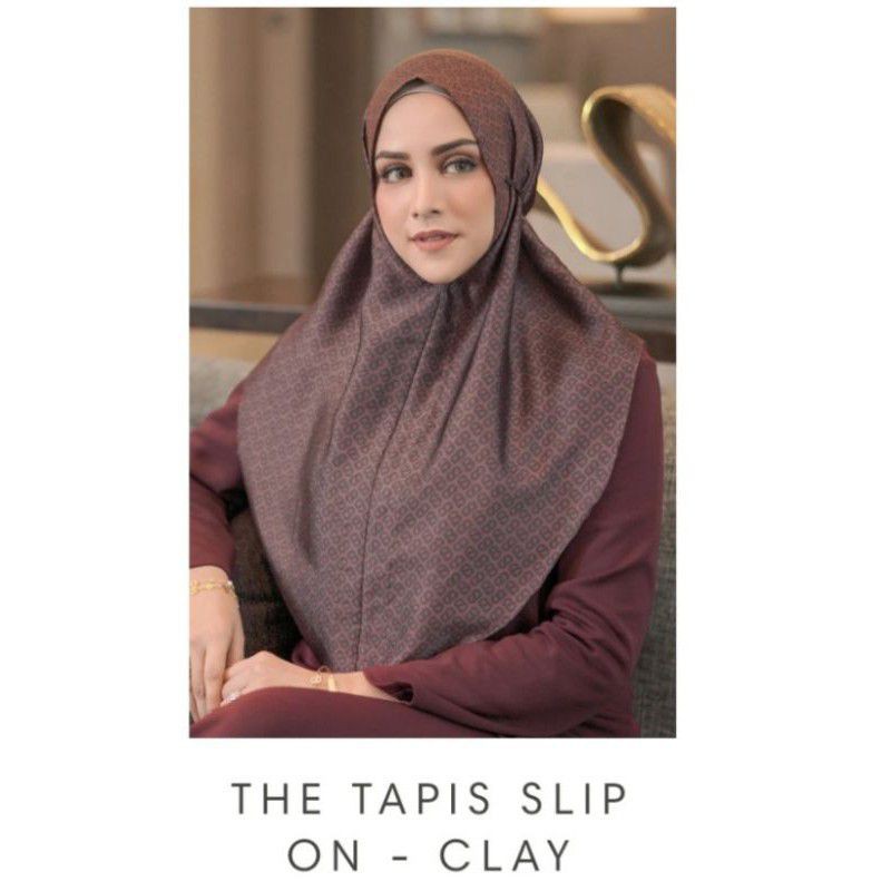Jual BUTTONSCARVES TAPIS SLIP ON (BERGO BUTTONSCARVES) | Shopee Indonesia