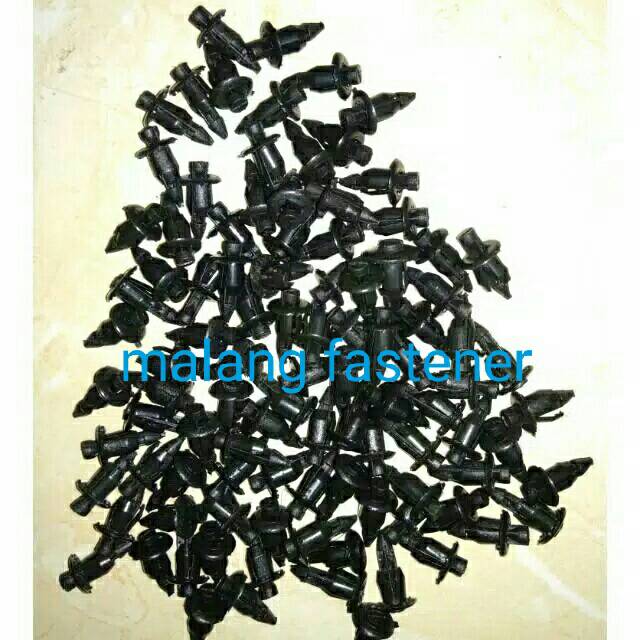 Jual Kancingan klip rivet clip body plastik kecil M6 / kancingan dek ...