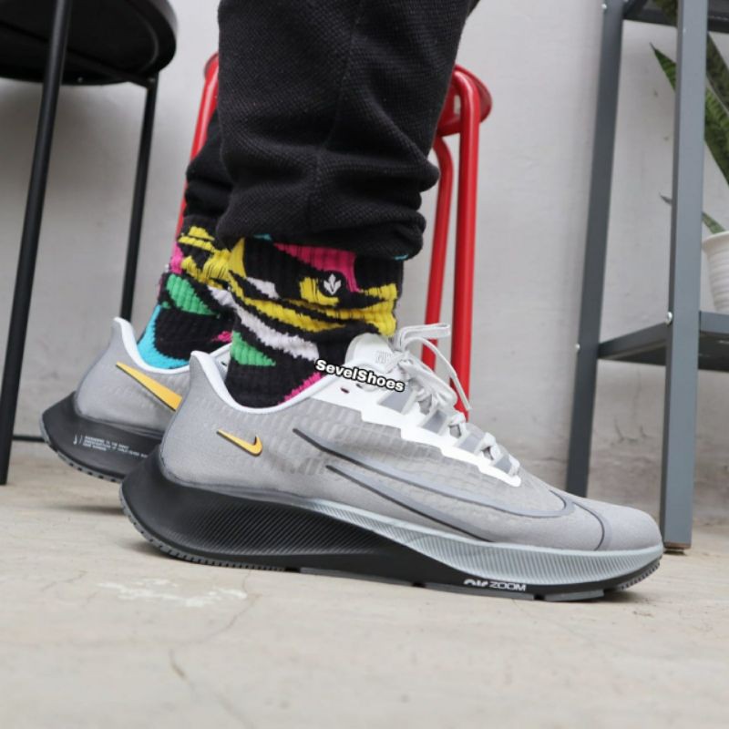 Jual N*ke Zoom P*gasus 37 Grey Black | Shopee Indonesia