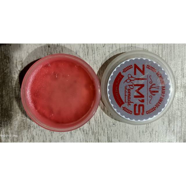 Jual Pomade Minyak rambut - clay water based oild based | Shopee Indonesia