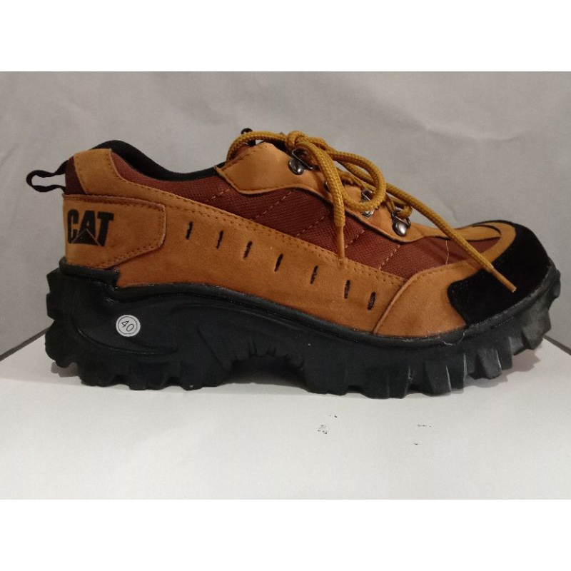 Jual sepatu cat safety ujung besi outdoor | Shopee Indonesia