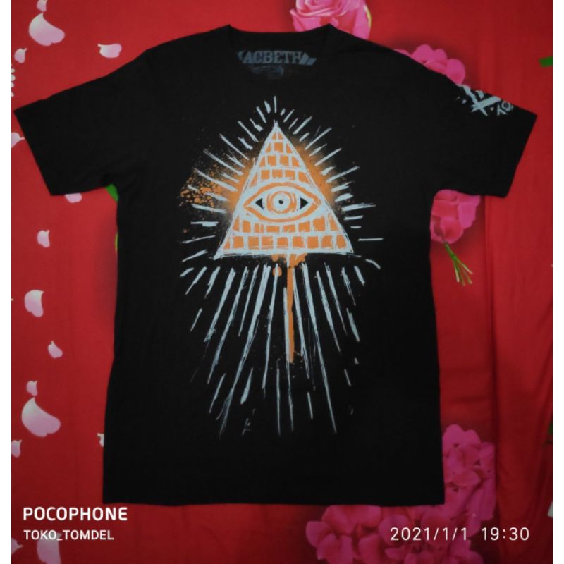Jual Baju Macbeth Pyramid (ToM DeLoNge Studio Project) | Shopee Indonesia