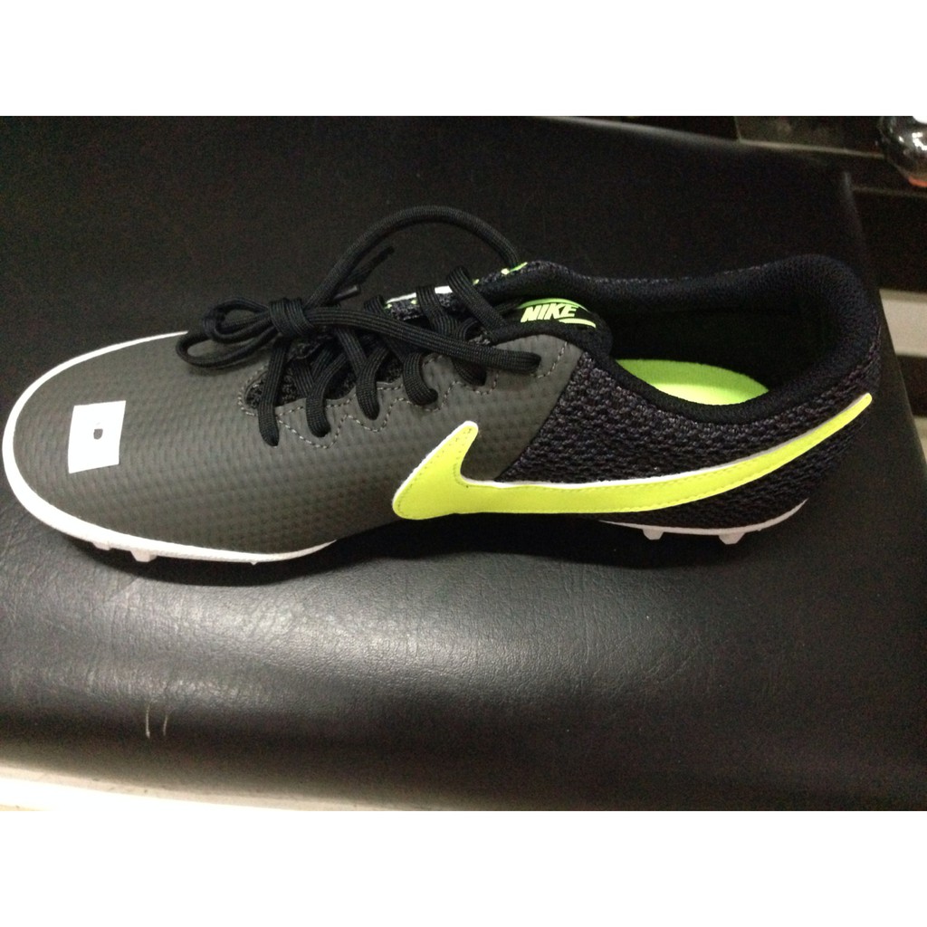 Jual Sepatu futsal nike elastico pro turf | Shopee Indonesia