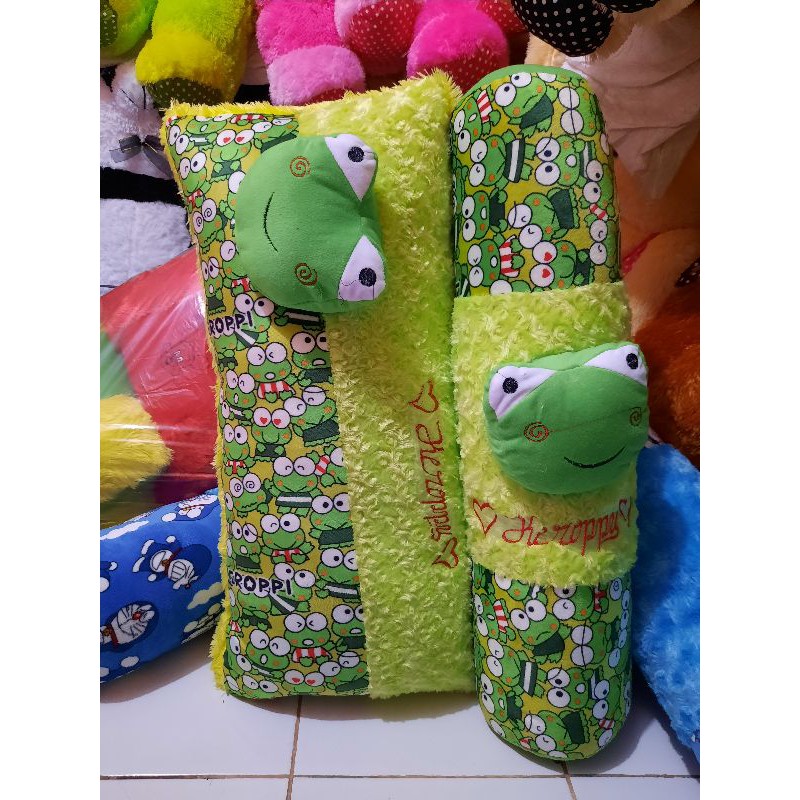 Jual Bantal Set boneka karakter jumbo//harga untuk sepasang banyal dan ...