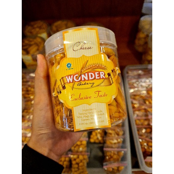 Jual Kue Sus Kering Tabung Kecil (Soes Garlic / Cheese / Cokelat) - Sus ...