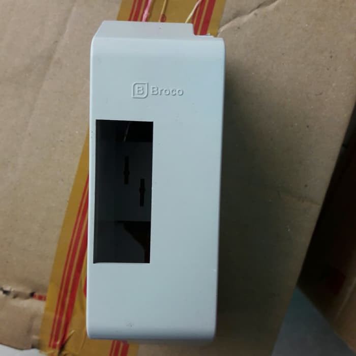 Jual BOX MCB BROCO 1 GRUP KOTAK RUMAH MCB 1 GRUP 220V ob box UNIVERSAL 17101 | Shopee Indonesia