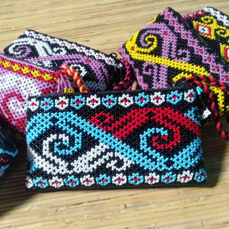 Jual DOMPET MANIK BESAR +TALI KUR MOTIF TIUNG KHAS DAYAK | Shopee Indonesia