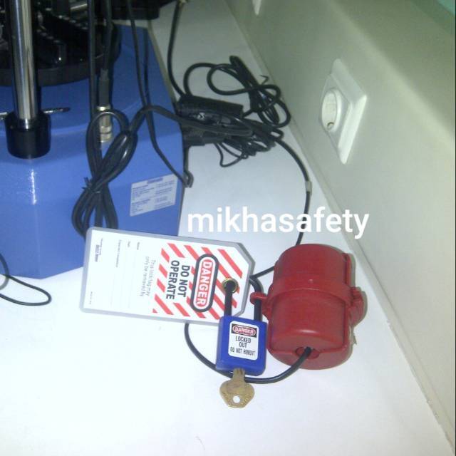 Jual Master Lock 487 Safety Loto (LockOut TagOut) Electrical Plug ...