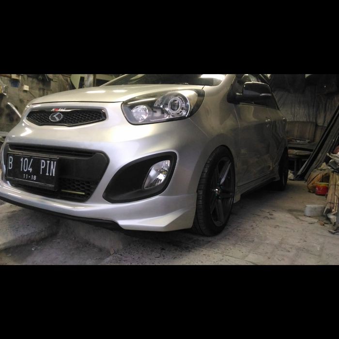 Jual DISKON!! Bodykit all new picanto 2012-2014 add on. - Abu-abu ...
