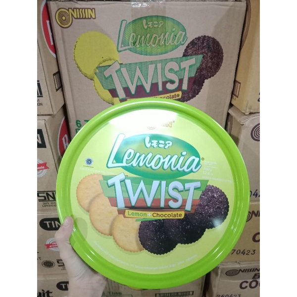 Jual READY STOK NISSIN LEMONIA TWIST JAJAN KALENG LEMON DAN CHOCOLATE ...