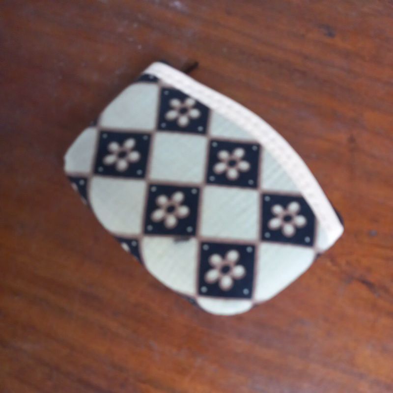 Jual Souvenir Dompet Koin Batik, Kotak (11 cm x 8 cm), Motif Batik Simbut (Banten) | Shopee ...