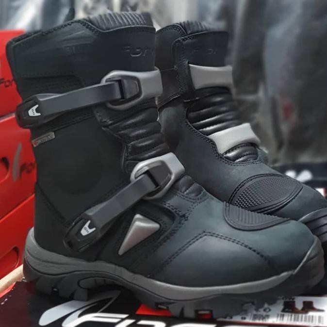 Jual [ COD] Sepatu Touring Motor Forma Adventure Low Brown Original ...