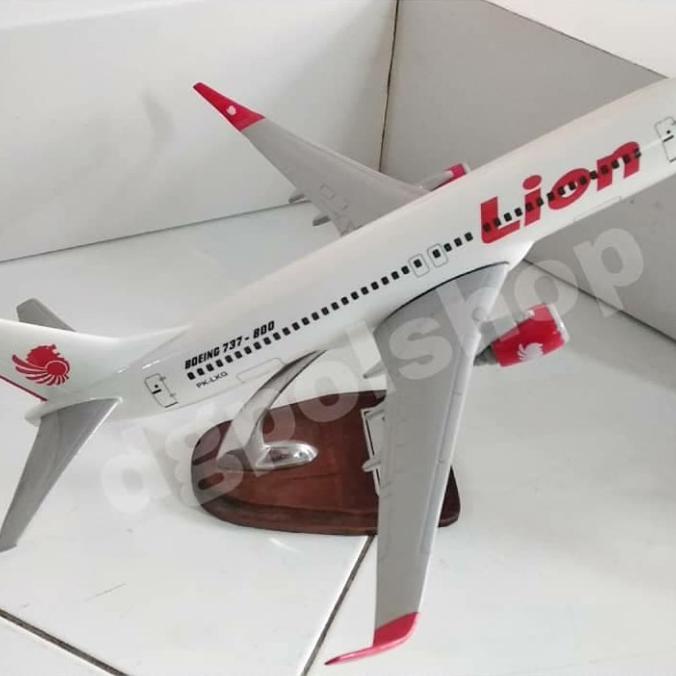 Jual Miniatur Pesawat Lion Air | Shopee Indonesia
