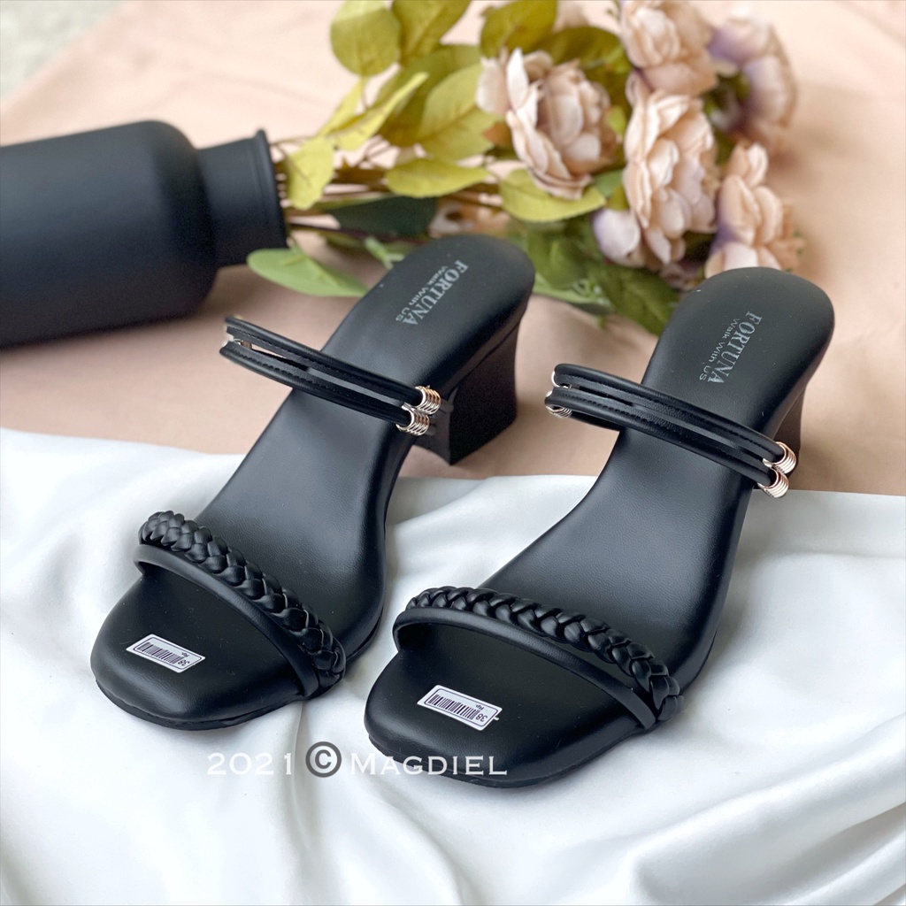 Jual Magdiel - Darlene Heels Tali Sandal hak Wanita 5 cm | Shopee Indonesia