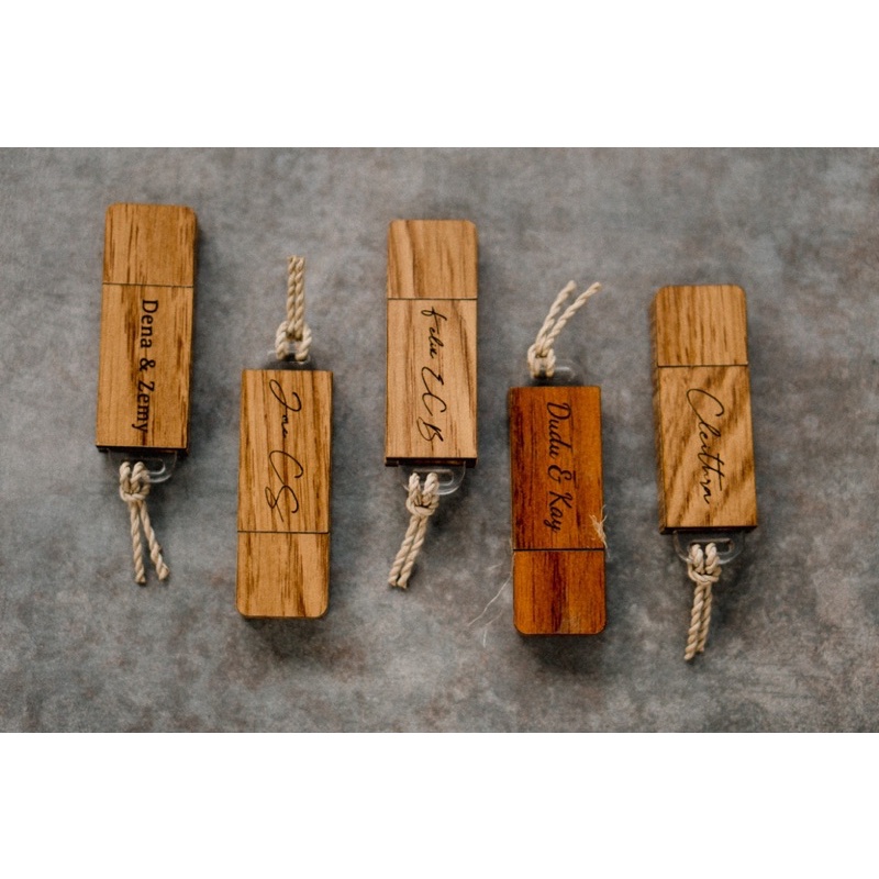 Jual FLASHDISK KAYU / USB KAYU 16GB & 32GB CUSTOM DESIGN LOGO / TULISAN ...