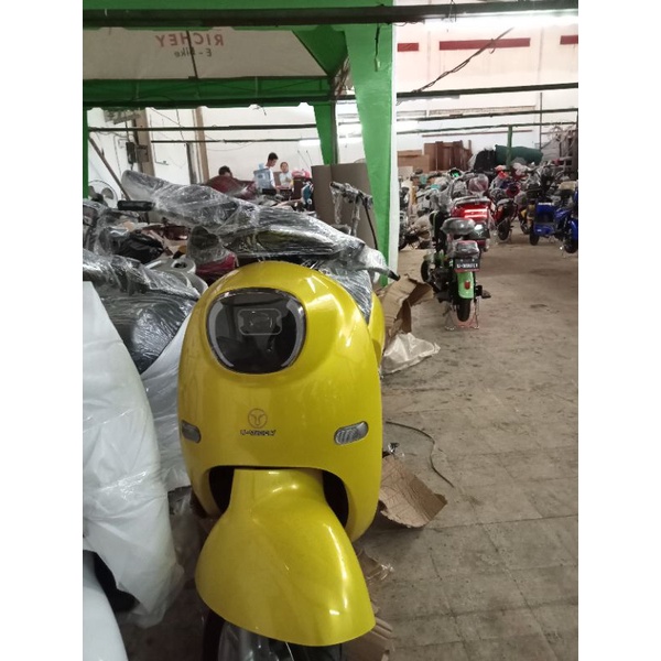 Jual motor listrik Gonden turtlee yellow freong p.jawa | Shopee Indonesia