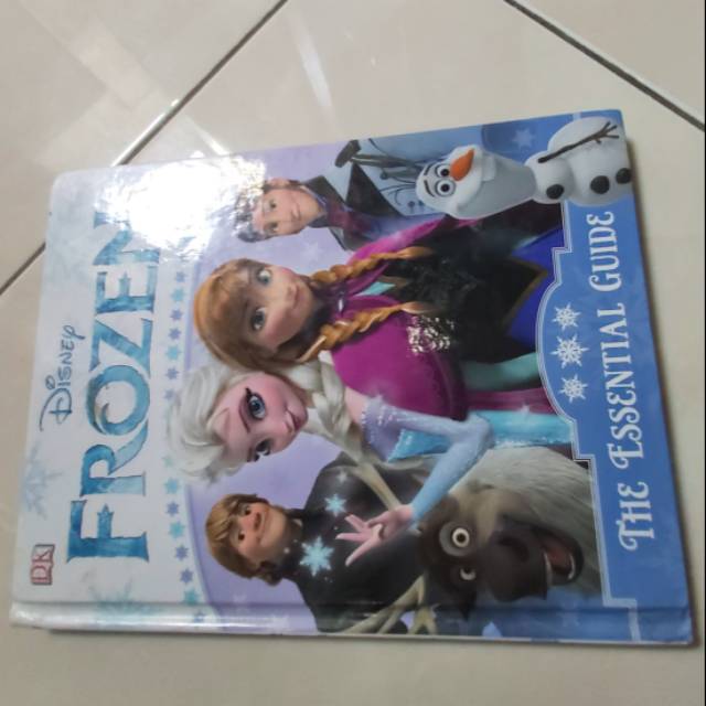 Jual Buku anak frozen essential guide | Shopee Indonesia