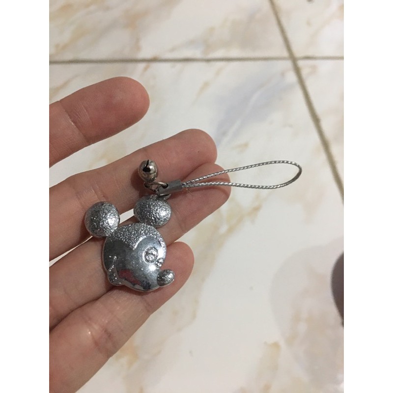 Jual gantungan Hp Mickey mouse | Shopee Indonesia