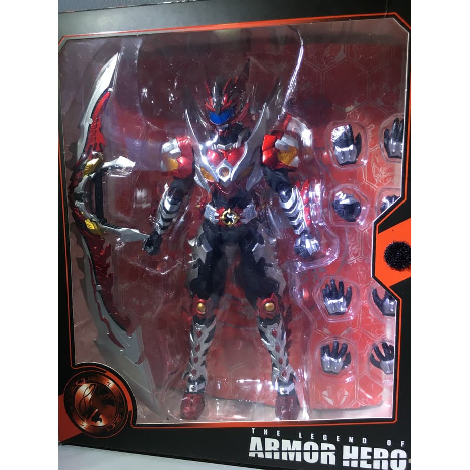 Jual SIC Kamen Rider Burning Armor Hero Red SHF AULDEY original NEW MIB ...