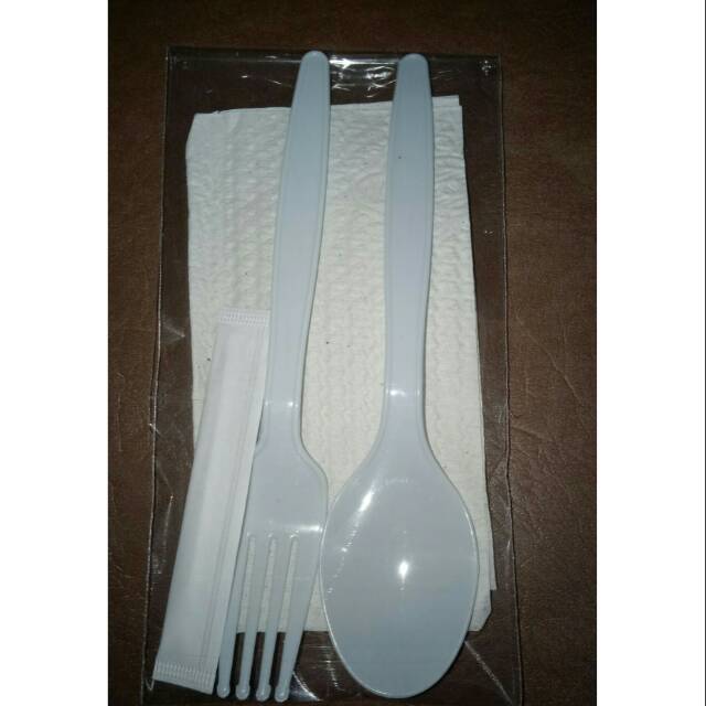Jual Set Alat Makan Plastik Putih Susu(sendok+garpu+tisu makan+tusuk ...