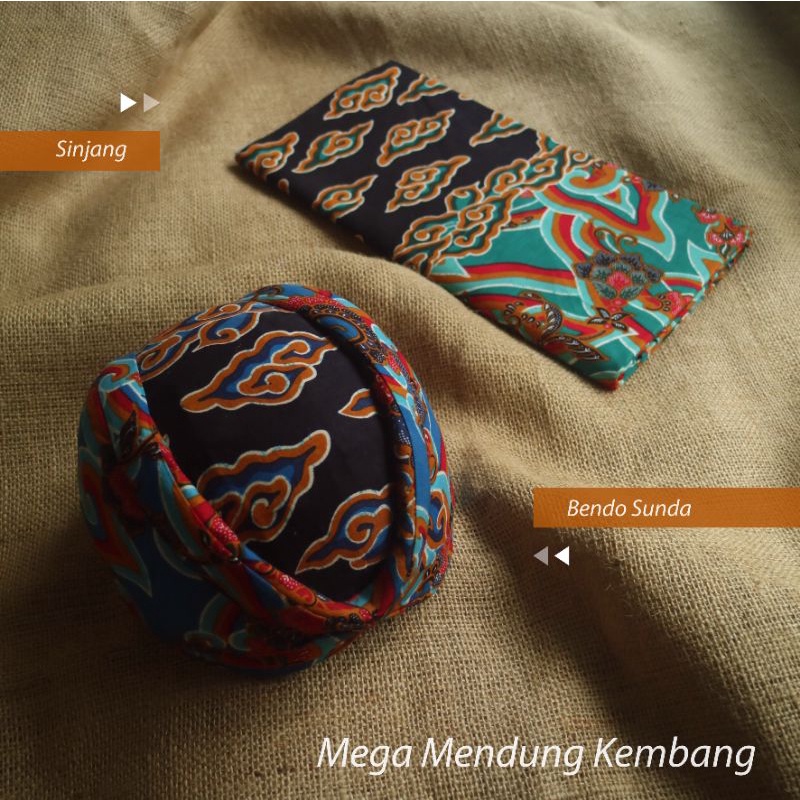 Jual Batik Santoso Mega Mendung Kembang - Bendo Sunda dan Sinjang ...