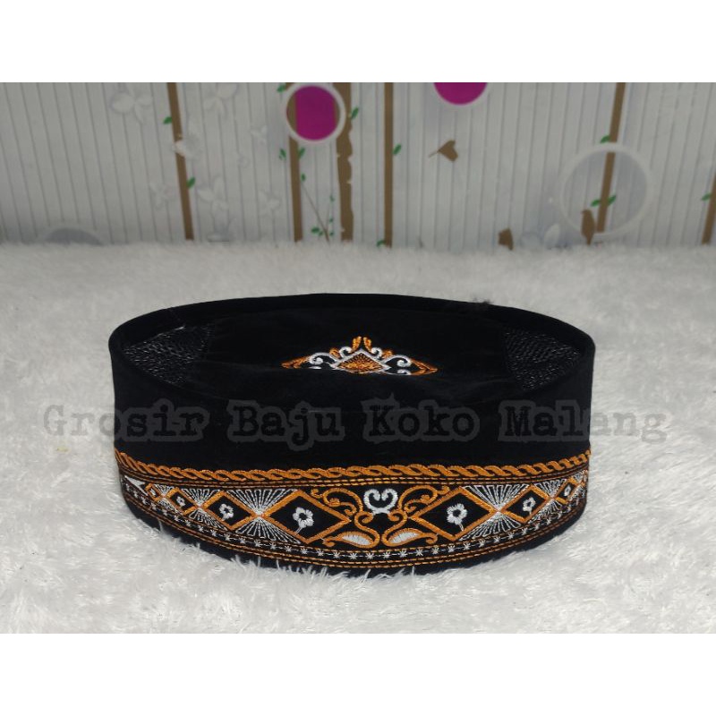 Jual SONGKOK HITAM BATIK BORDIR/ PECI AC NASIONAL / SONGKOK BATIK ...