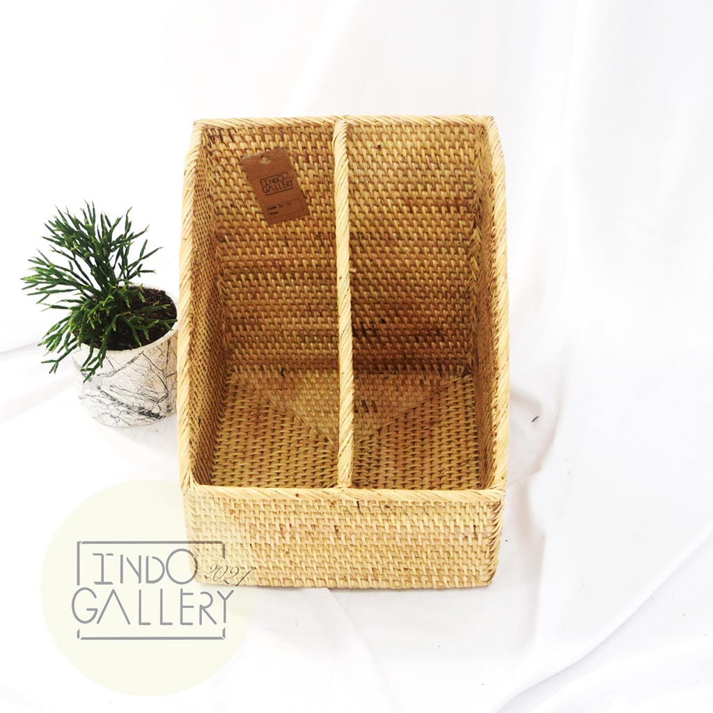 Jual BANTEX BOX FILE - RAK KERTAS - ANYAMAN ROTAN NATURAL | Shopee ...