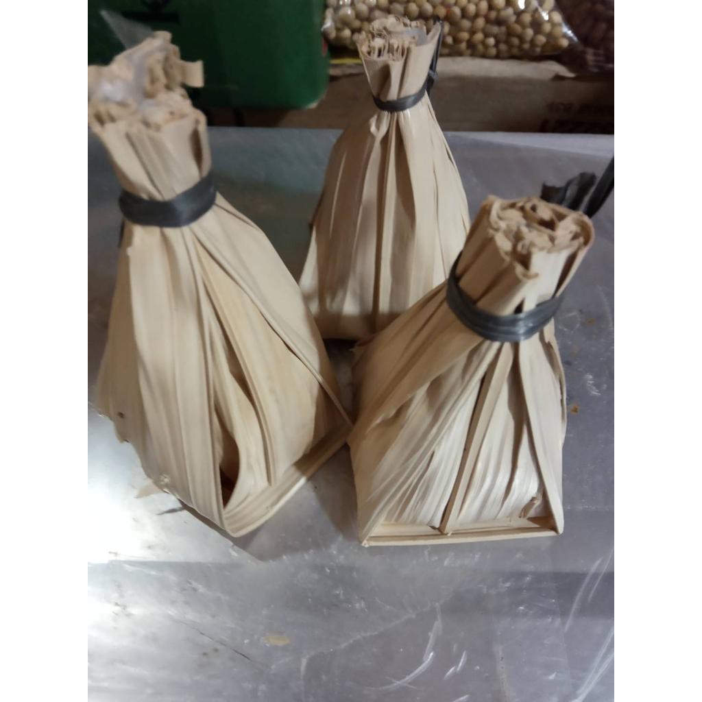 Jual Terasi Udang Asli Pontianak/Belacan Khas Pontianak/Terasi Bulat ...