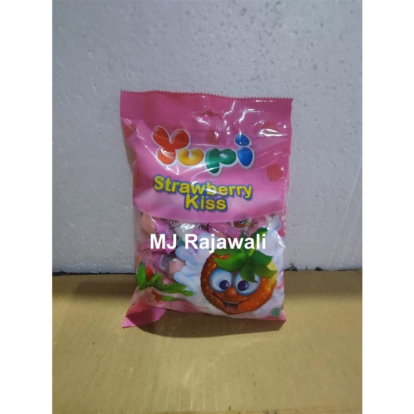 Jual Permen Yupi Strawberry Kiss 120 gram | Shopee Indonesia