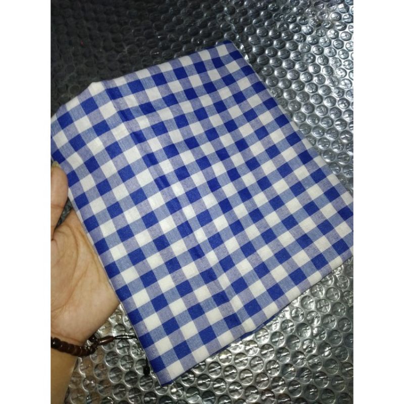 Jual tikar kain piknik motif kotak kotak / alas piknik foto dan ...