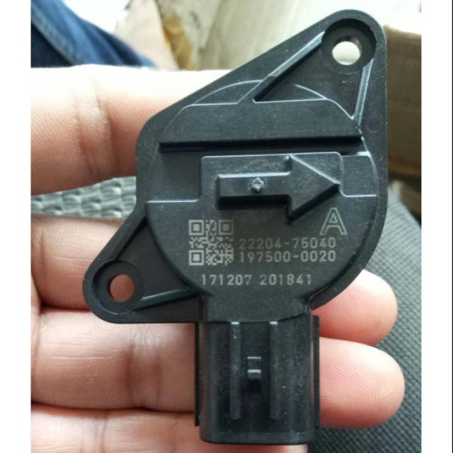 Jual MAF SENSOR MASS AIR FLOW AIRFLOW METER TOYOTA INNOVA REBORN ...