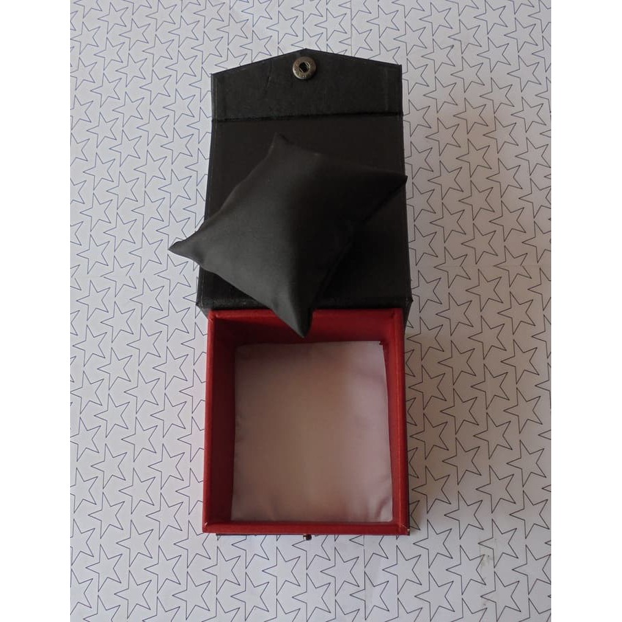 Jual Box Kancing | Shopee Indonesia