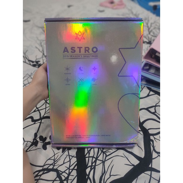 Jual Season Greeting 2019 Astro / PhotoBook SG19 / Outbox SG19 Astro / Mini Note SG19 Astro ...