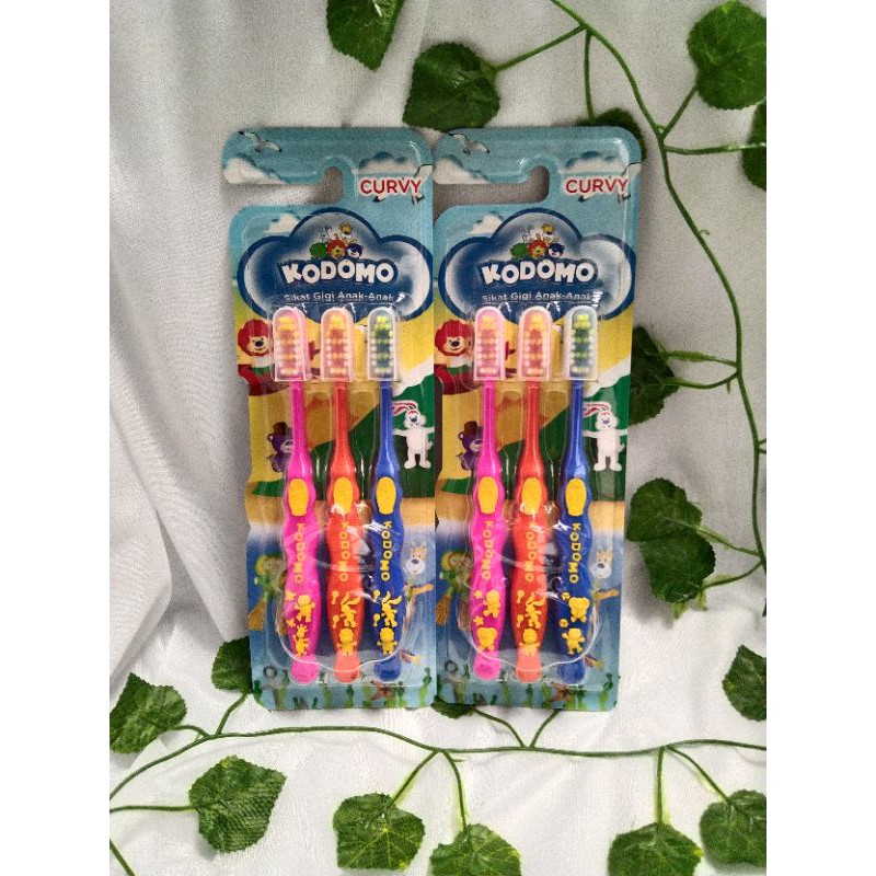 Jual KODOMO toothbrush curvy isi 3 | Shopee Indonesia