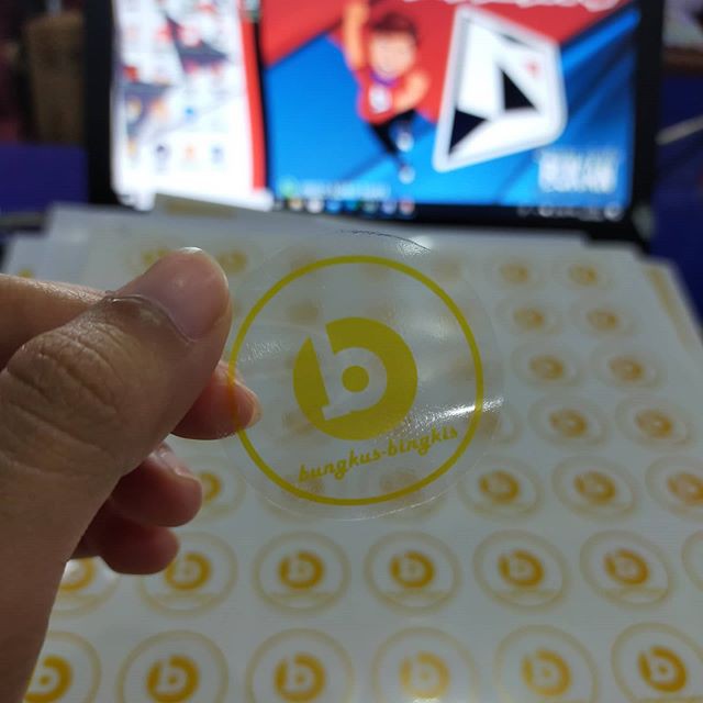 Jual STIKER LABEL VINYL TRANSPARAN A3+ (PRINT CUT) | Shopee Indonesia
