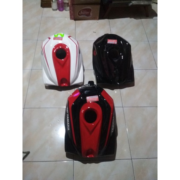 Jual COVER TENGKI YAMAHA Old VIXION FZ150i BESIC NEW CBR250RR | Shopee ...