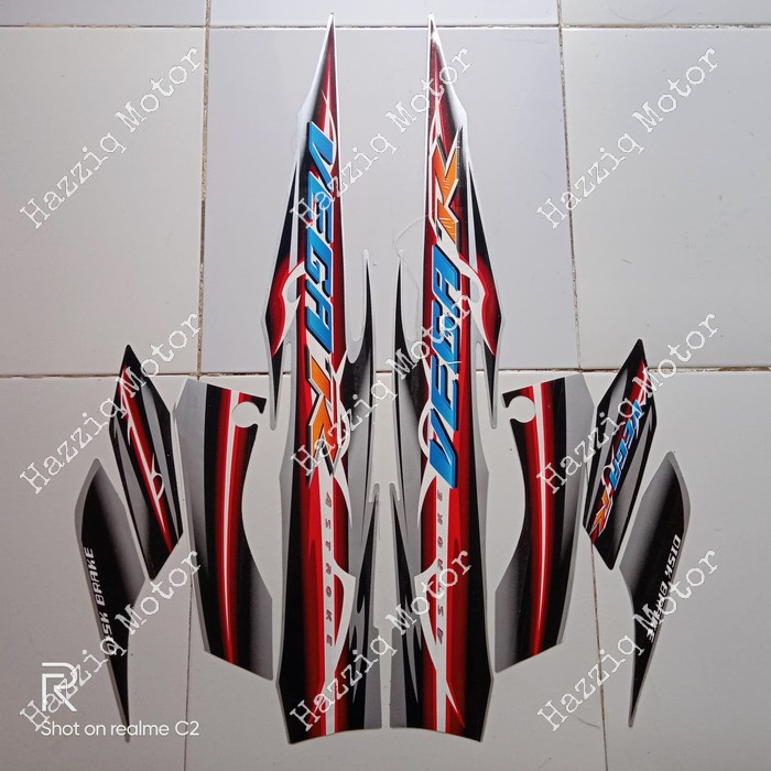 Jual stiker striping motor yamaha vega R 2007 silver-hitam-merah ...