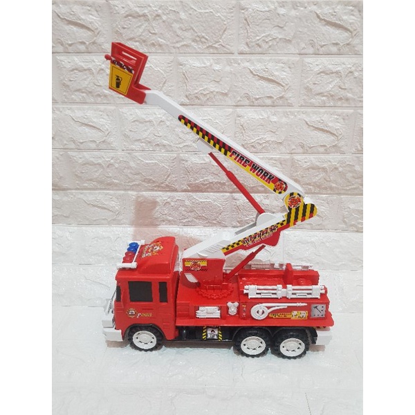 Jual Mainan Mobil Truk Pemadam Kebakaran Ukuran Besar - Mainan Mobil ...